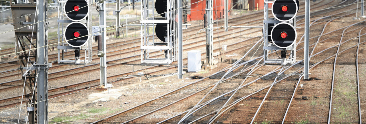 installing, upgrading, commissioning, message, signalling,… | ONRSR